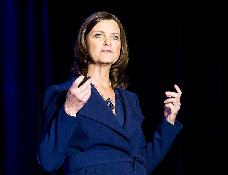 Emerge-2020-gifts - Lisa Cavender